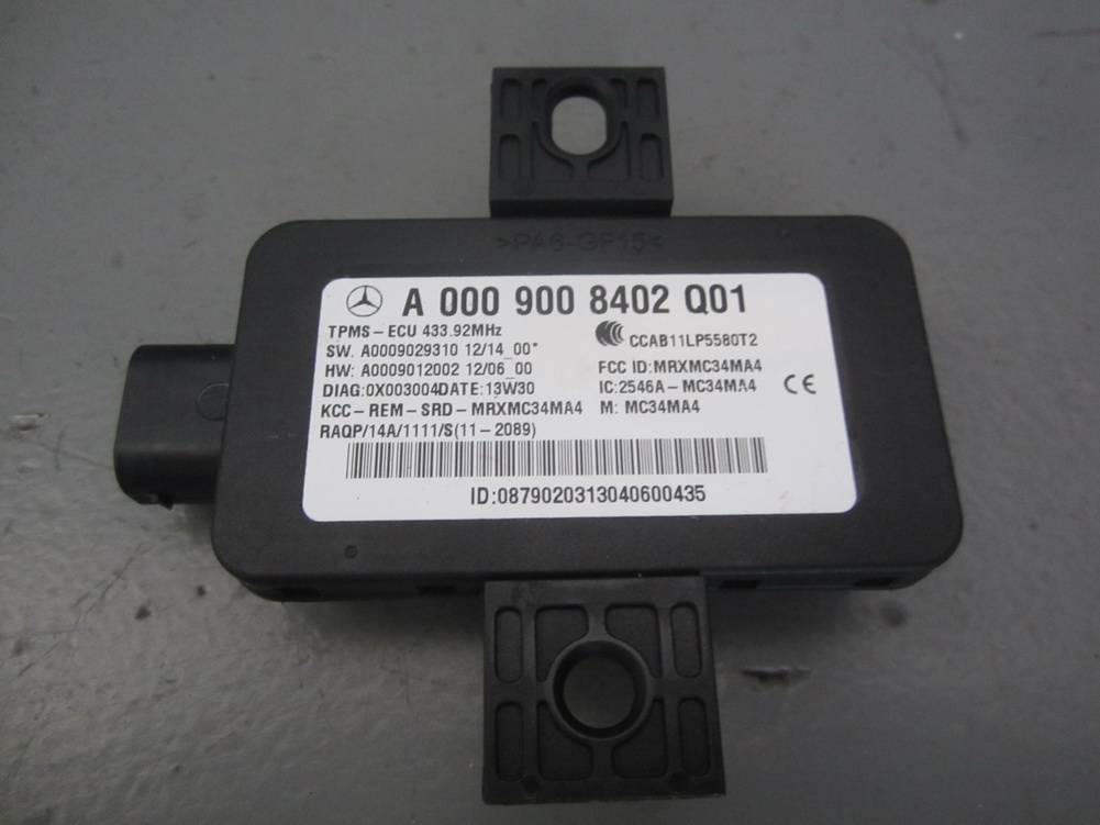Mercedes Benz - T P M S TPMS Tire Pressure Monitor - A0009008402: Used ...