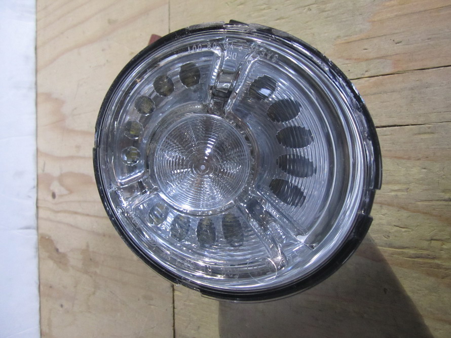 BENTLEY Mulsanne - Turn Signal Lamp - 3Y0953041: Used Auto Parts ...