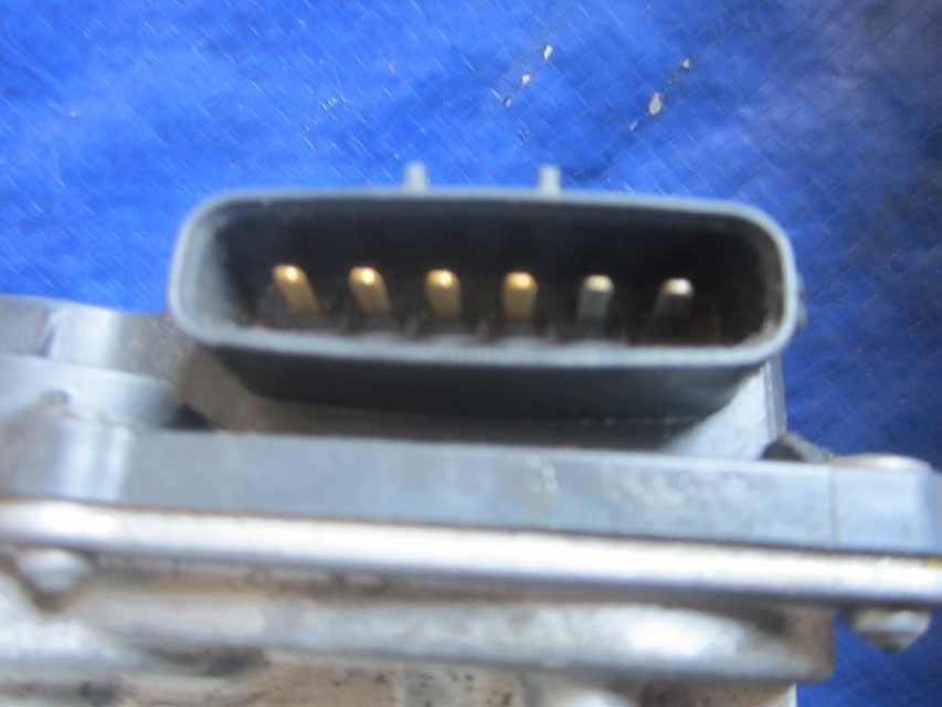 Toyota - Throttle Body - 22030 36010: Used Auto Parts | Mercedes Benz ...