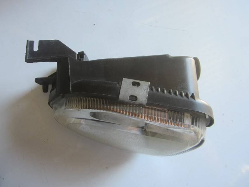 Mercedes Benz E320 E350 - Fog Light - 2118200556: Used Auto Parts ...