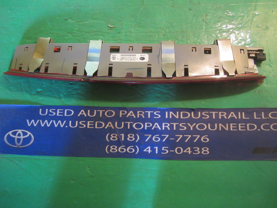 Mercedes Benz - 3RD Brake Light chip ON THE LOWER - 1648201056: Used ...
