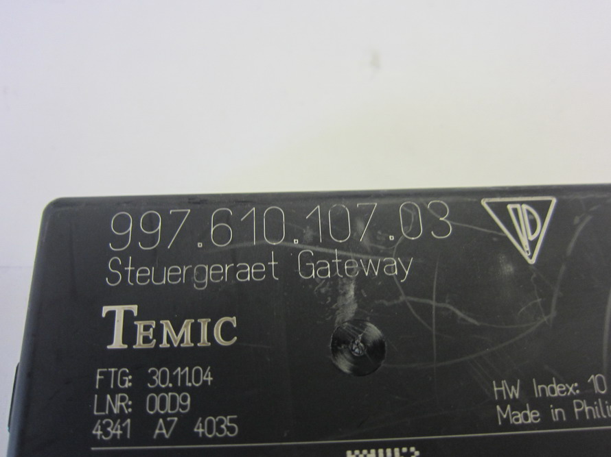 Porsche 911 immobilizer gateway - 99761010703: Used Auto Parts ...
