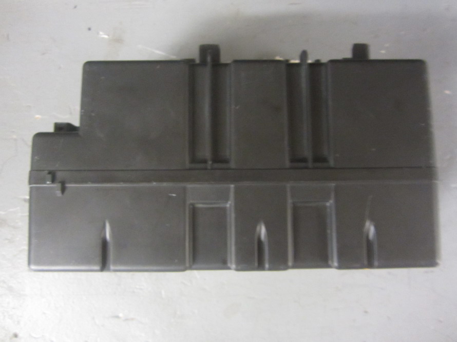 Mercedes Benz - Vacuum Pump Locking - 2308000648: Used Auto Parts ...