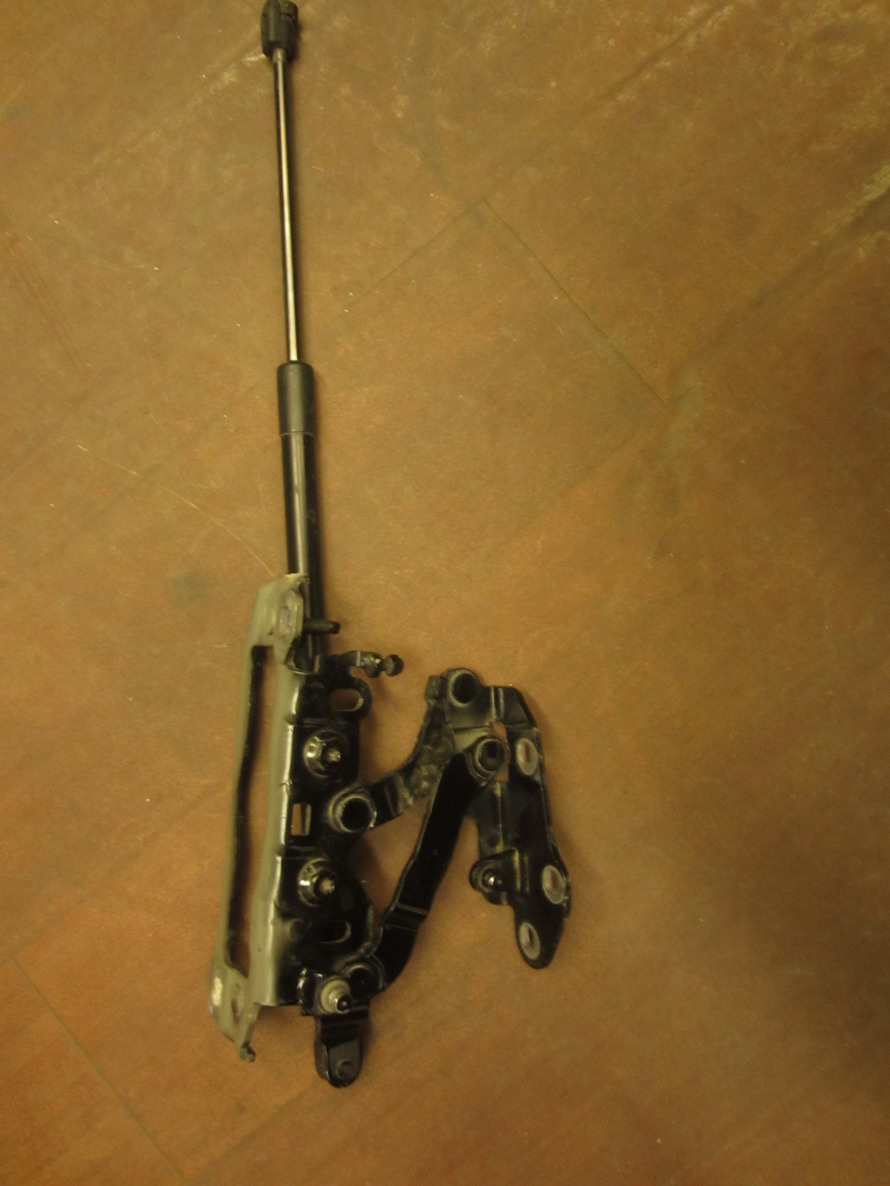 Mercedes Benz - Hood Hinge hood shock - 2048800128: Used Auto Parts ...