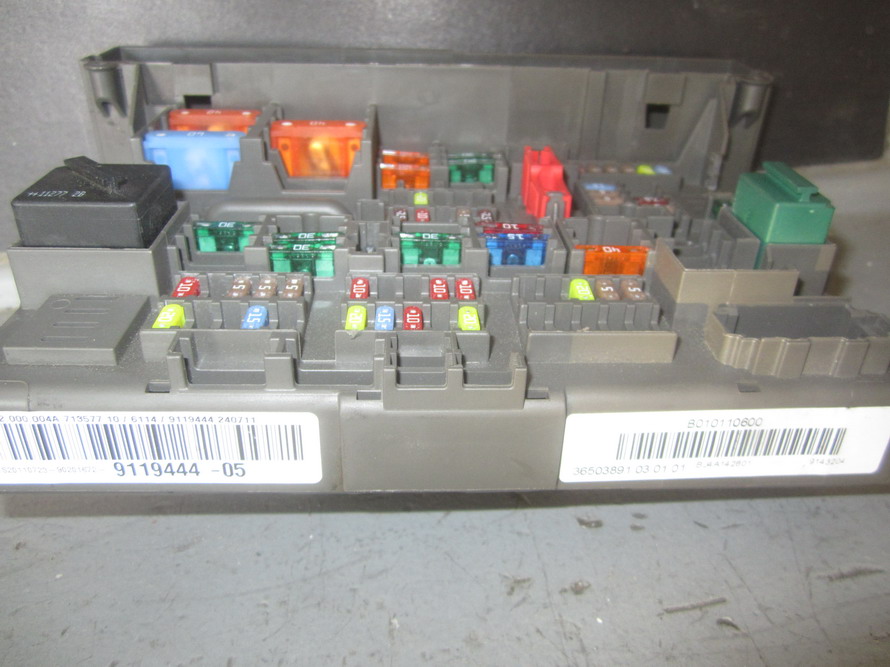 BMW 328 320 - Fuse Box - 9119444: Used Auto Parts | Mercedes Benz Used ...