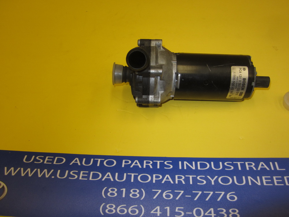 Mercedes Benz - Water Pump - 0005000386: Used Auto Parts | Mercedes ...