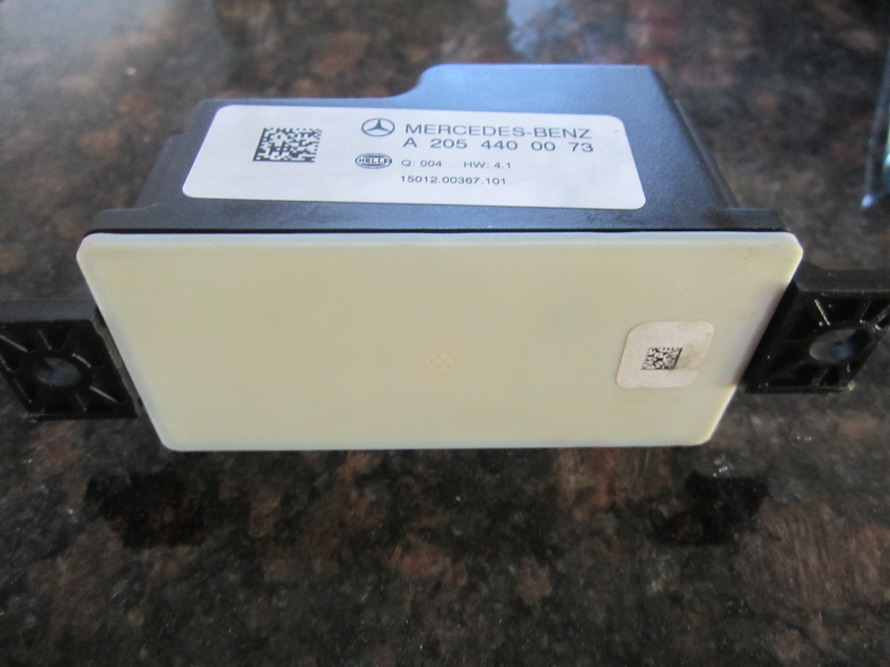 Mercedes Benz VOLTAGE CONVERTER MODULE 2054400073: Used Auto Parts ...