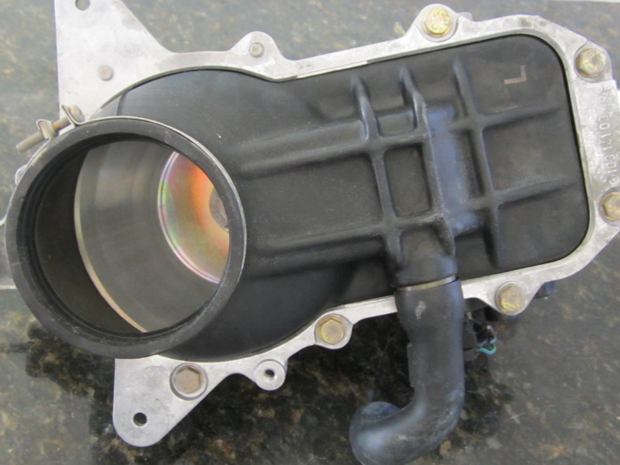Mercedes Benz - Fuel Distributor AIR FLOW - 0438101012: Used Auto Parts ...