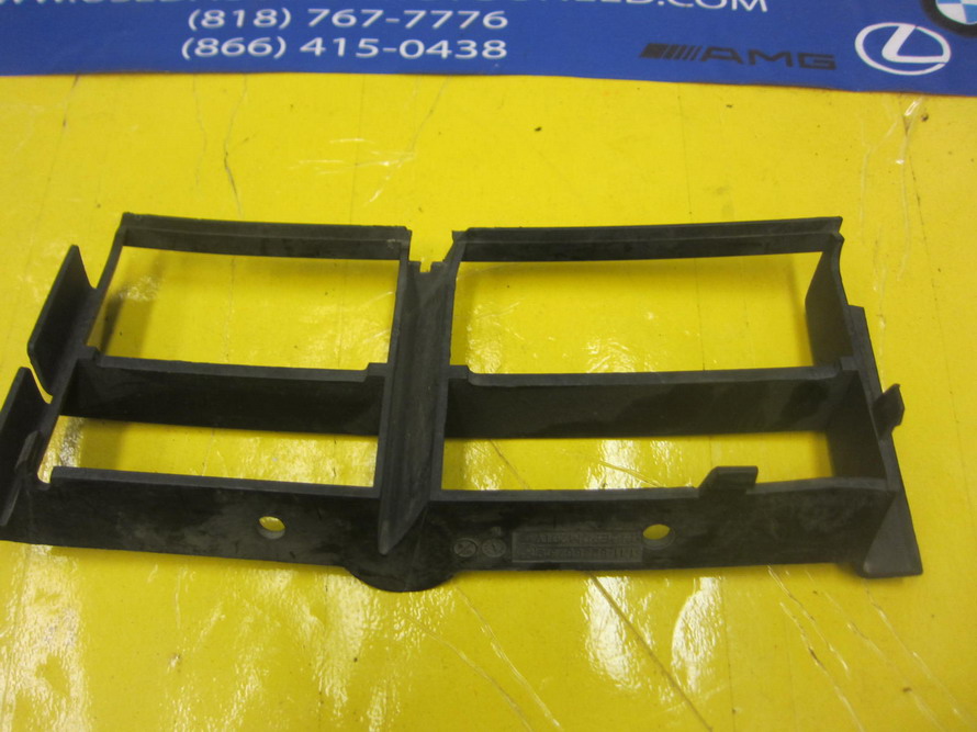 BMW - Bumper grille grill - 51118235673: Used Auto Parts | Mercedes ...