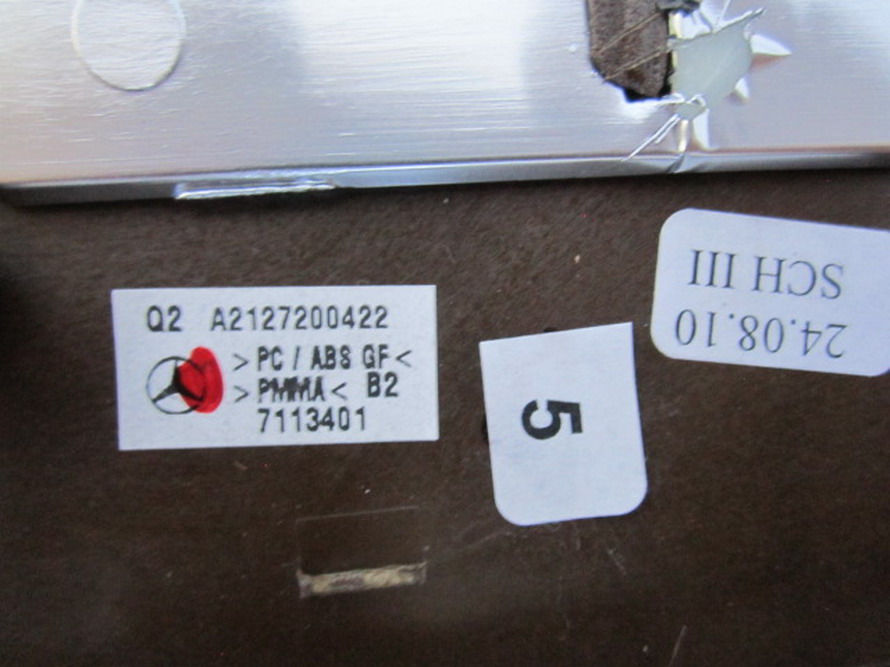 Mercedes Benz - DOOR MOLDING - 2127200422: Used Auto Parts | Mercedes ...