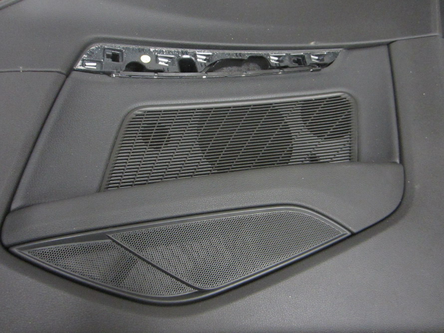 Audi - Quarter Panel INSIDE PANEL DOOR PANEL - 8W7.867.036: Used Auto ...