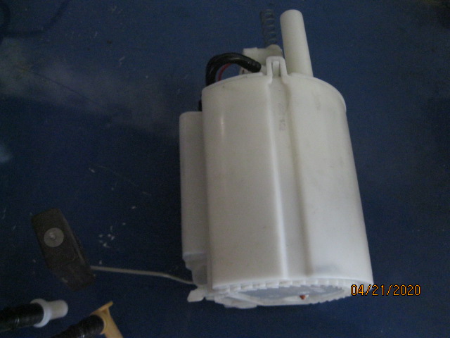 Mercedes Benz - Fuel Pump - 2034701741: Used Auto Parts | Mercedes Benz ...