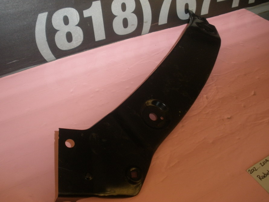 Volkswagen Radiator Support Top Cover NICE 5N0805931B: Used Auto Parts ...