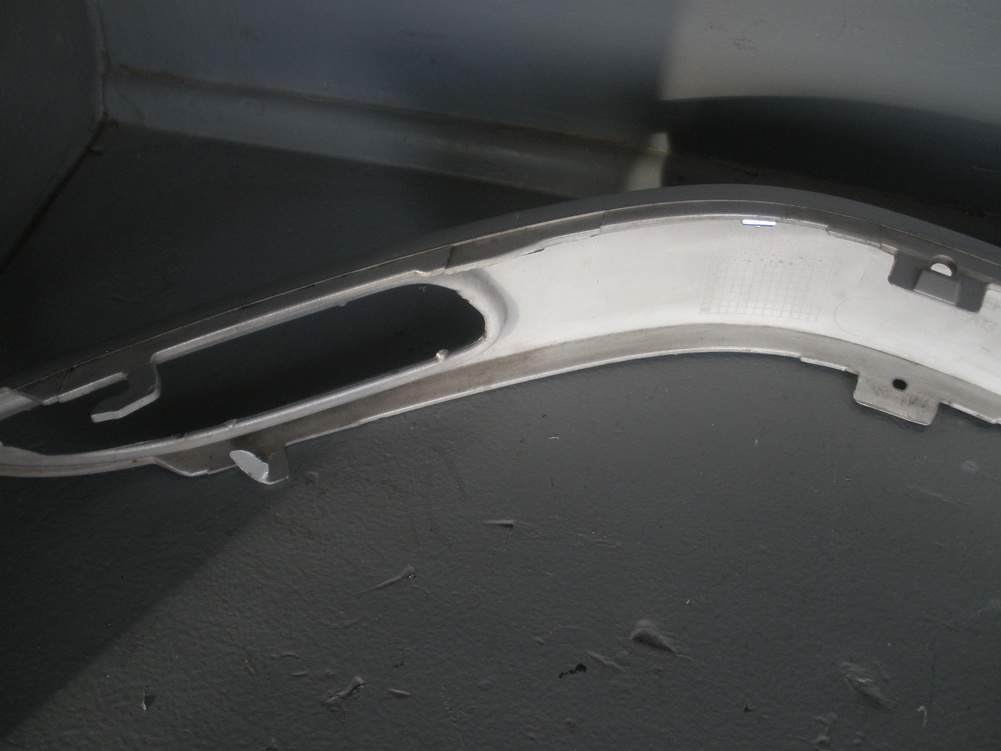 Mercedes Benz - Bumper Mol;ding - 2038852121: Used Auto Parts ...