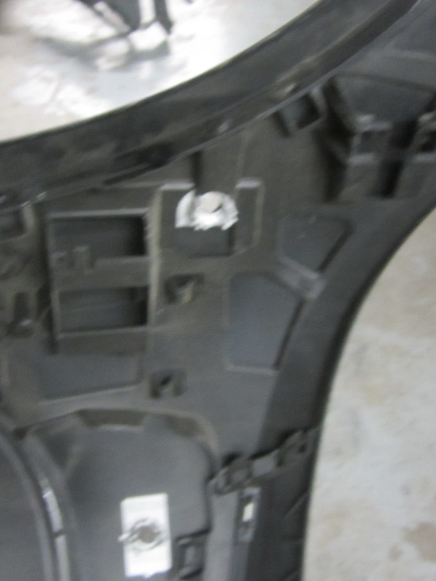 Mercedes Benz - Bumper - 2228800247: Used Auto Parts | Mercedes Benz ...