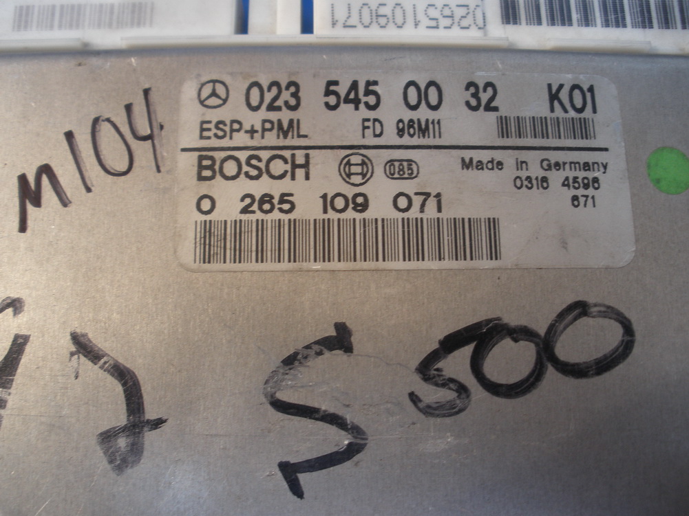 Mercedes Benz - ECU Computer - 0235450032: Used Auto Parts | Mercedes ...