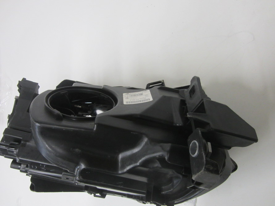 Mercedes Benz GLE300 GLE350 - Headlight LEFT SIDE - 1668201959: Used ...