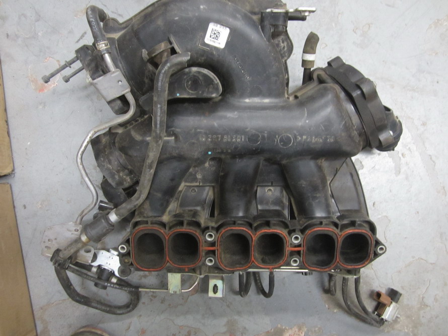 Nissan Maxima - Intake Manifold - 1028781S01: Used Auto Parts ...