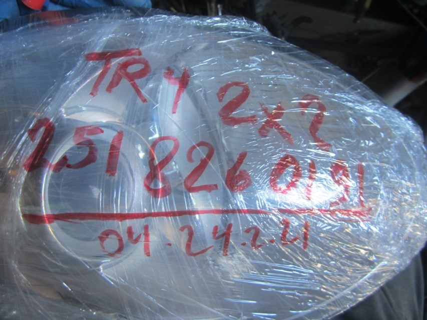 Mercedes Benz W251 R350 R500 Left Headlight Halogen - 2518260191: Used ...