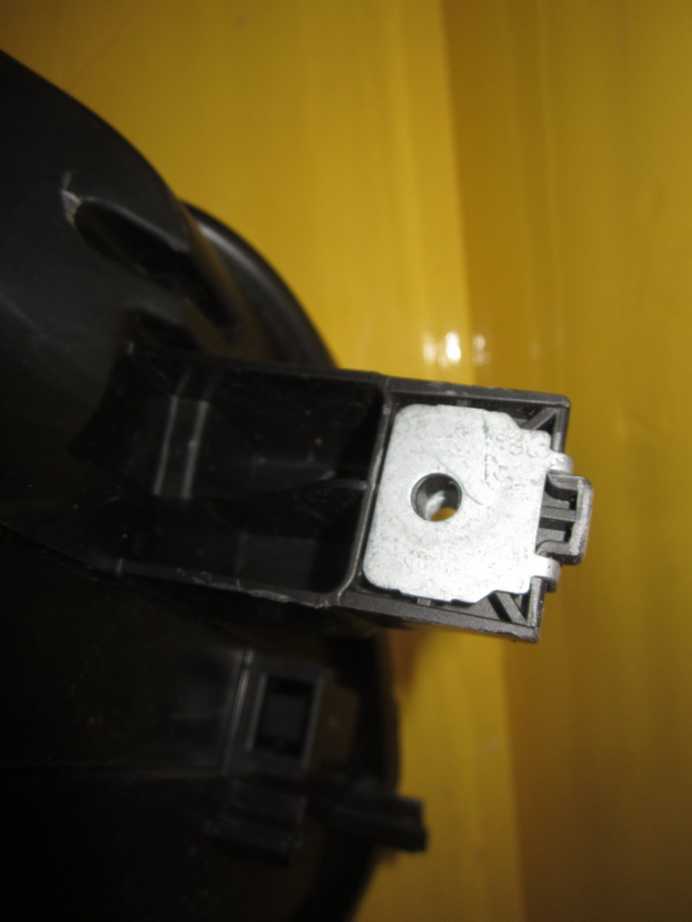 Mercedes Benz GLK350 - Headlight Halogen - 2048207359: Used Auto Parts ...