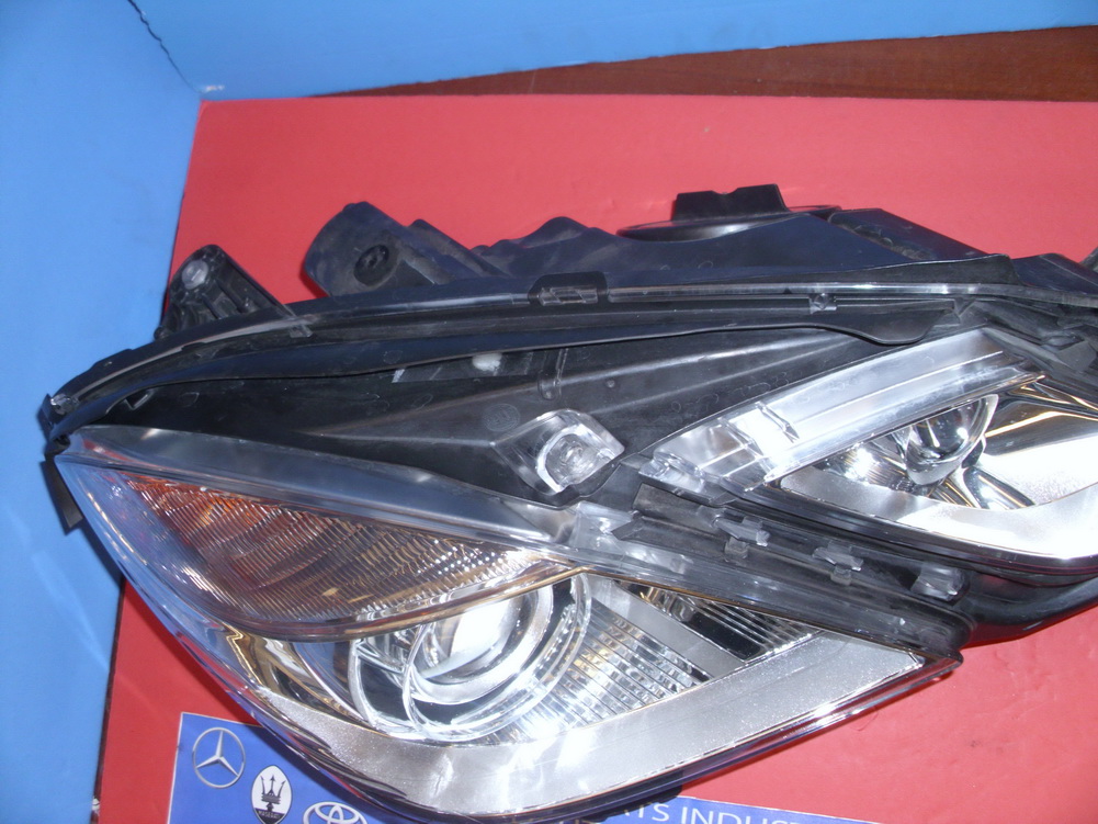 Mercedes Benz E350 E550 -HID Headlight - A2128206061: Used Auto Parts ...