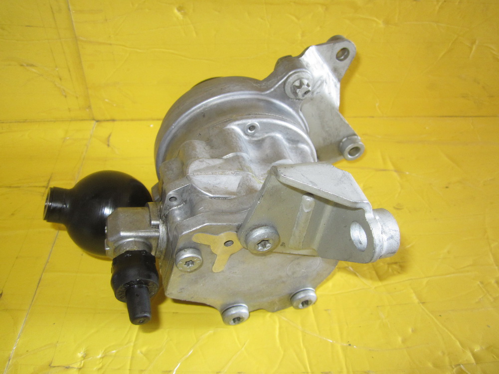 BMW - Power Steering Pump with active steering wheel - 32416776837 ...