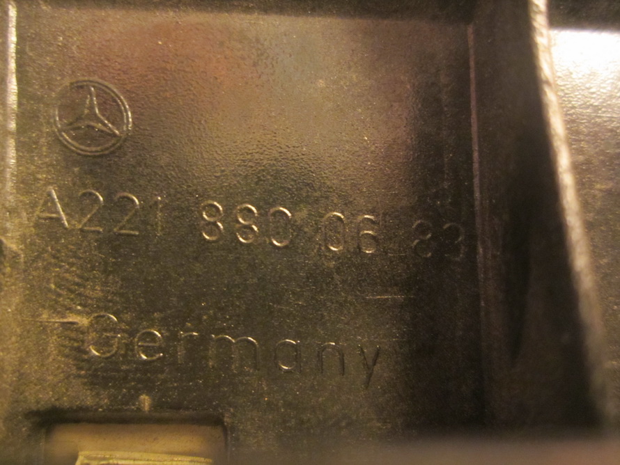 Mercedes Benz - Grille - A2218800683: Used Auto Parts | Mercedes Benz ...