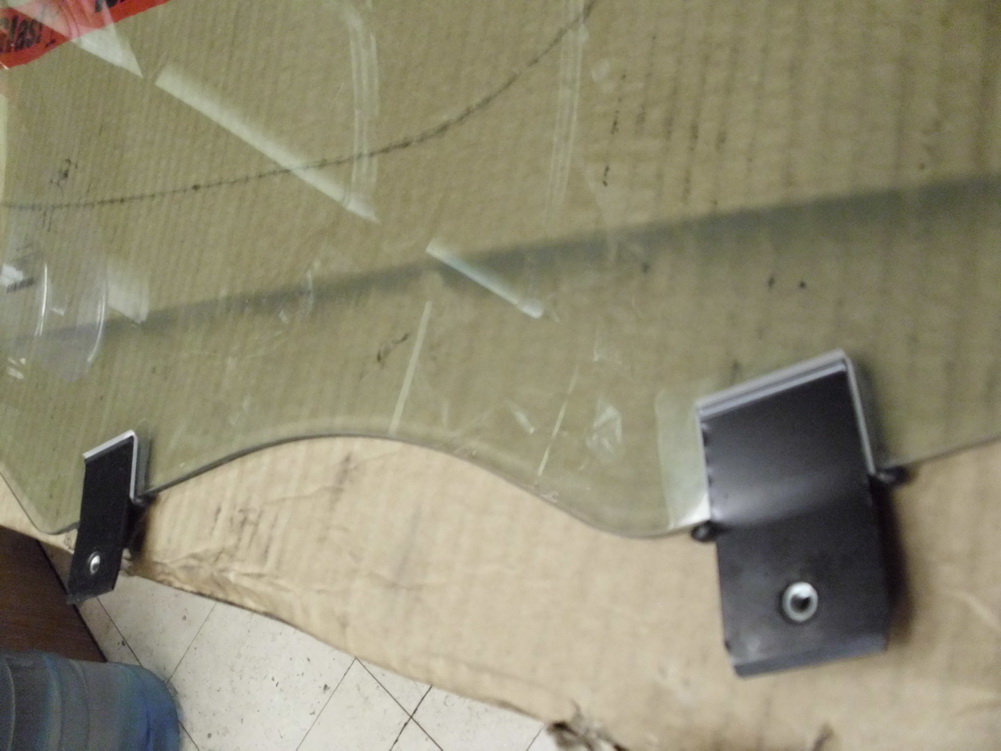 MERCEDES BENZ S550 DOOR GLASS LEFT SIDE 2217200718: Used Auto Parts ...