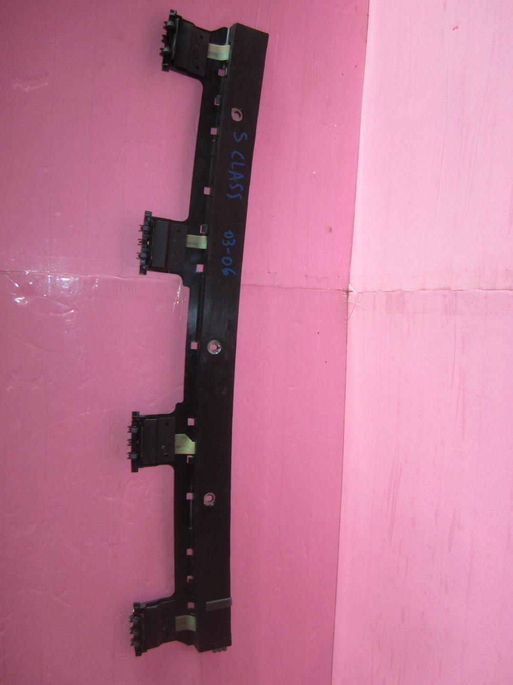 Mercedes Benz - Antenna - 2208208289: Used Auto Parts | Mercedes Benz ...