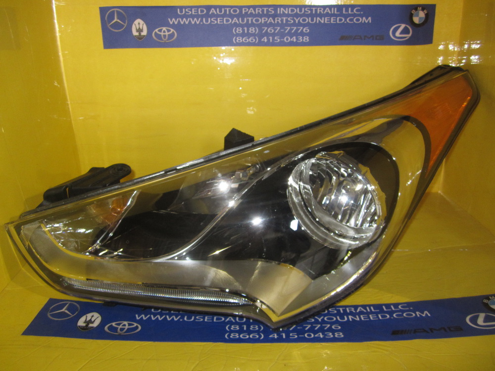 Hyundai - Headlight Halogen - 92101-2V000: Used Auto Parts | Mercedes ...