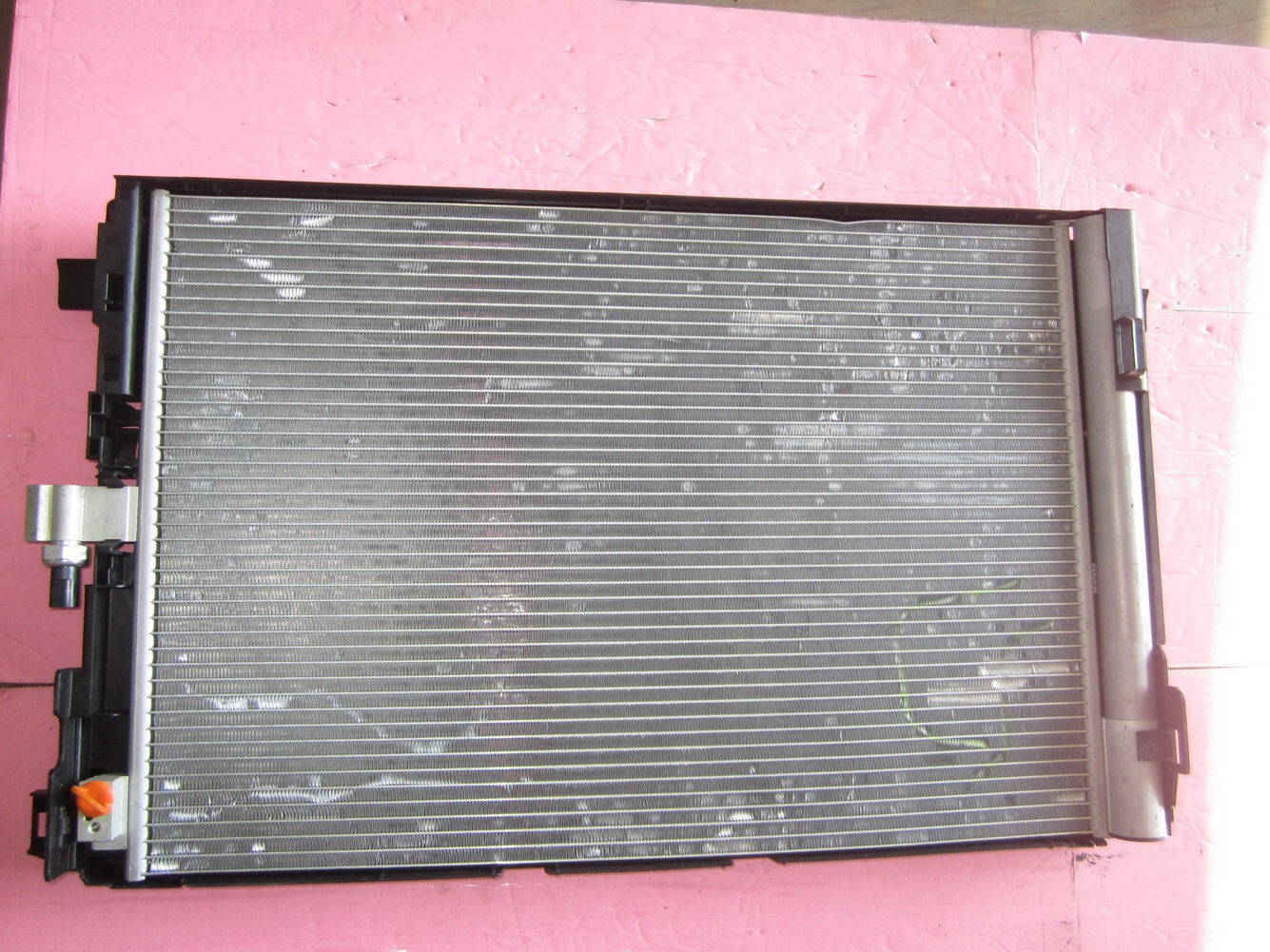 Mercedes Benz CLS550 AC CONDENSER - 0995000654: Used Auto Parts ...