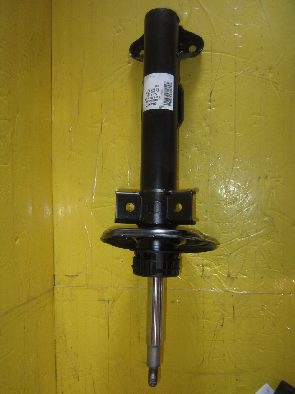 Mercedes Benz - Strut - Shock - 2043233000: Used Auto Parts | Mercedes ...